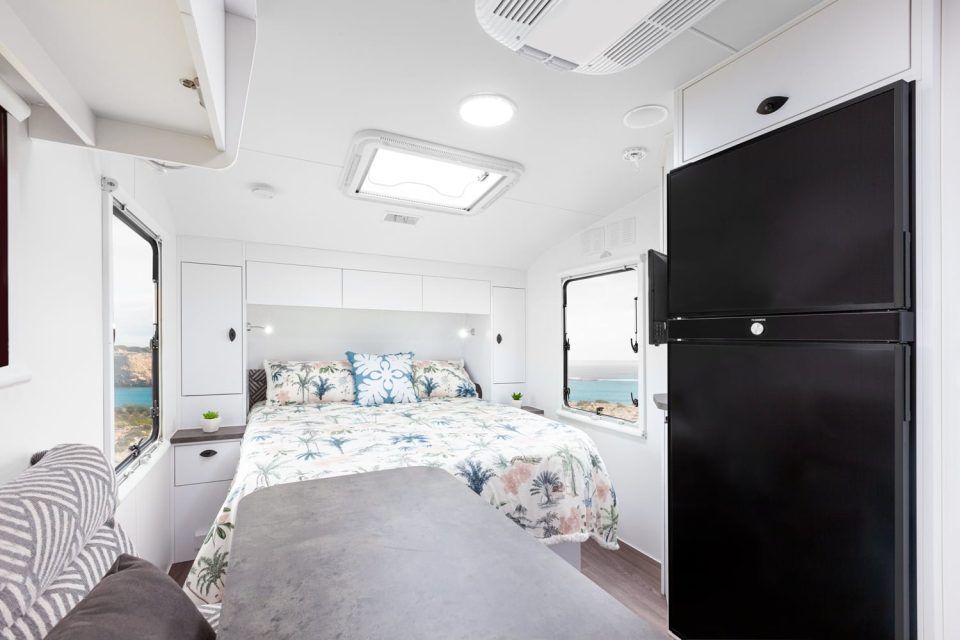 Caravan Series - Goldstream RV