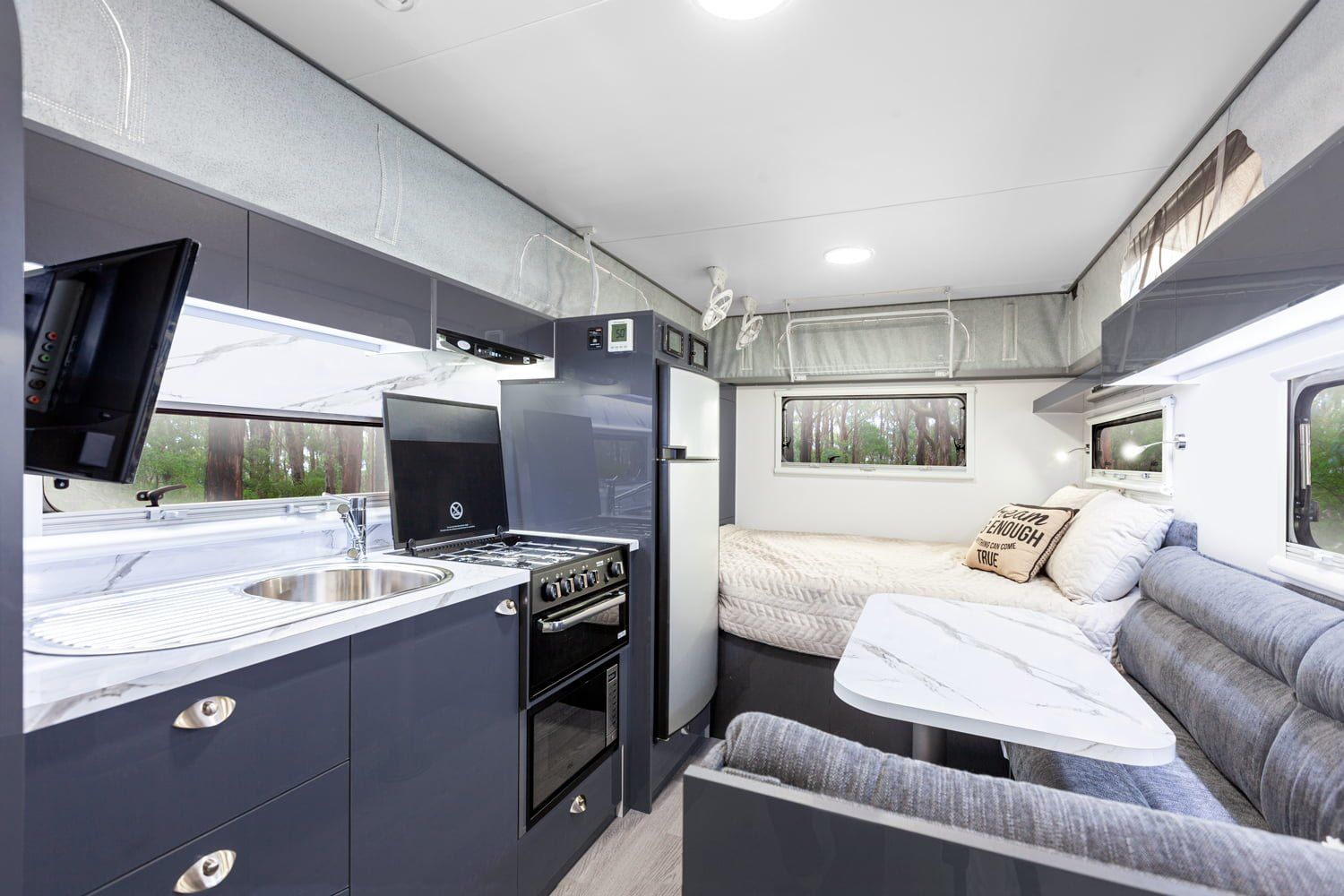 Tandem Axle Caravan Series - Goldstream RV