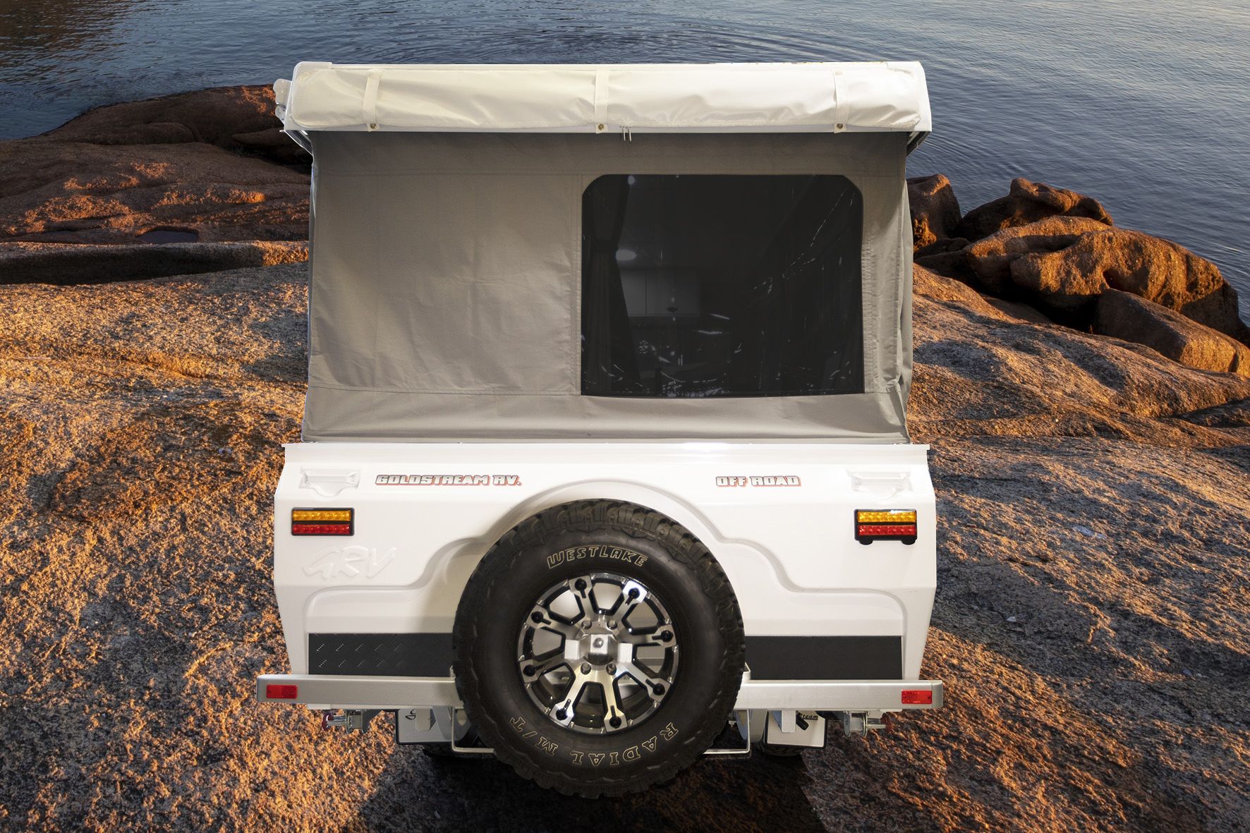Crown Series – Goldstream RV