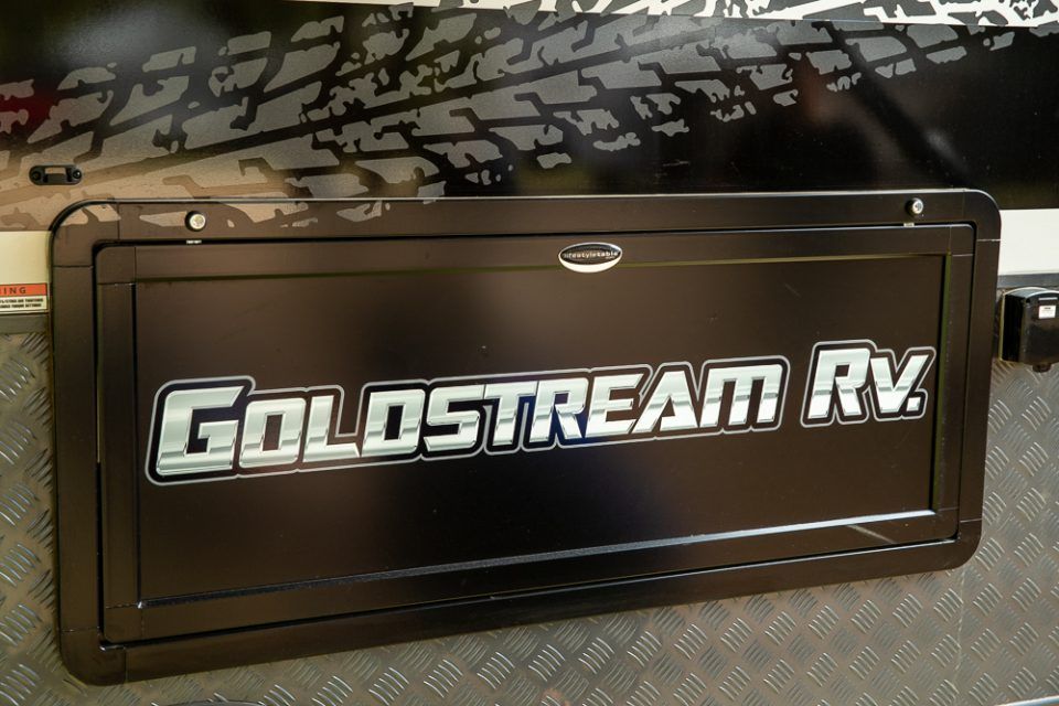 1500 Remote Series - Goldstream RV